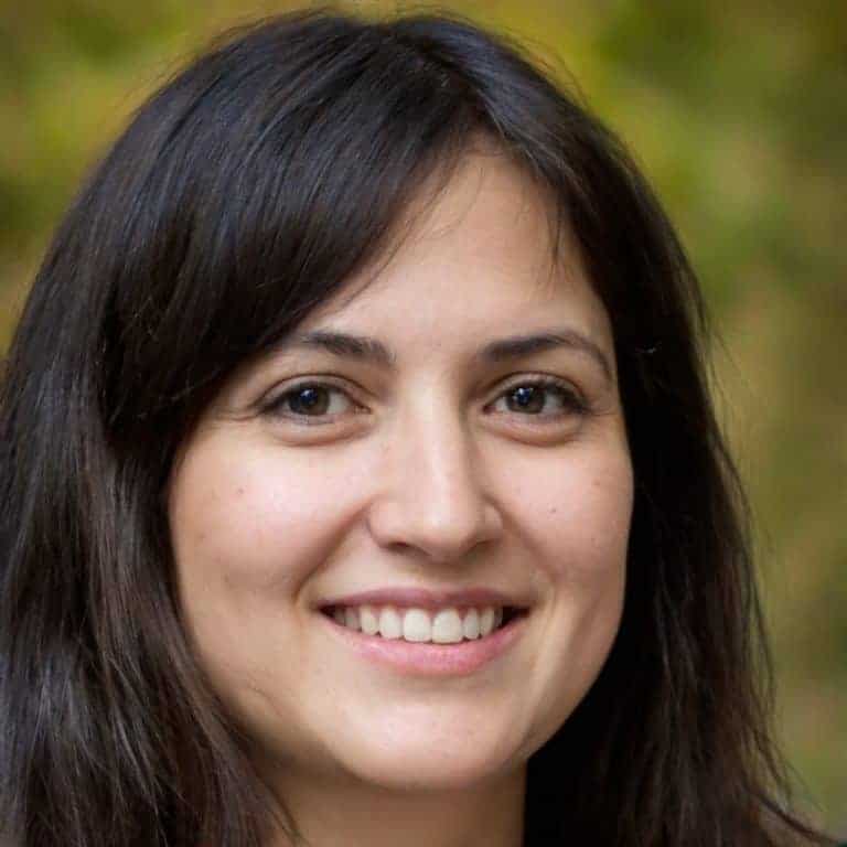 Jena Sannie - Englishtivi